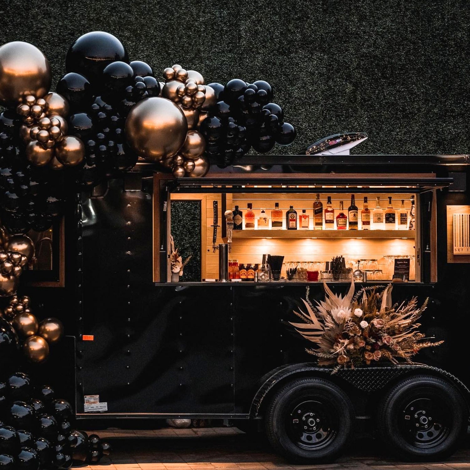 Mobile Bar Trailers and Bartending Vans by Vanspeed Pro – Vanspeed PRO